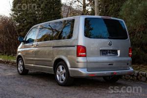 Brūns Volkswagen Multivan 2011 Jelgava, ar dzinēja tilpumu 2.00 L un nobraukumu 210 tūkst. km par 14996 €, foto 4 vietnē AUTOMOTO.COM.LV