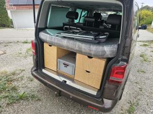 Brūns Volkswagen Multivan 2011 Kauņa, ar dzinēja tilpumu 2.00 L un nobraukumu 223 tūkst. km par 9500 €, foto 8 vietnē AUTOMOTO.COM.LV
