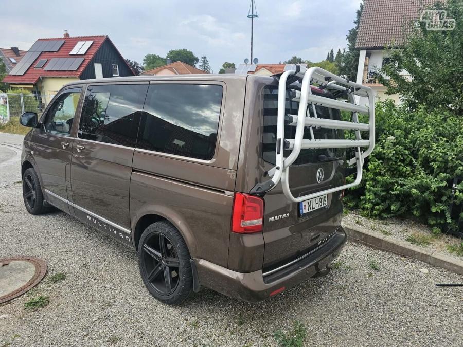 Brown Volkswagen Multivan 2011 in Kaunas, with an engine capacity of 2.00 L and mileage of 223 thousand km for 9500 €, photo 5 on AUTOMOTO.COM.LV