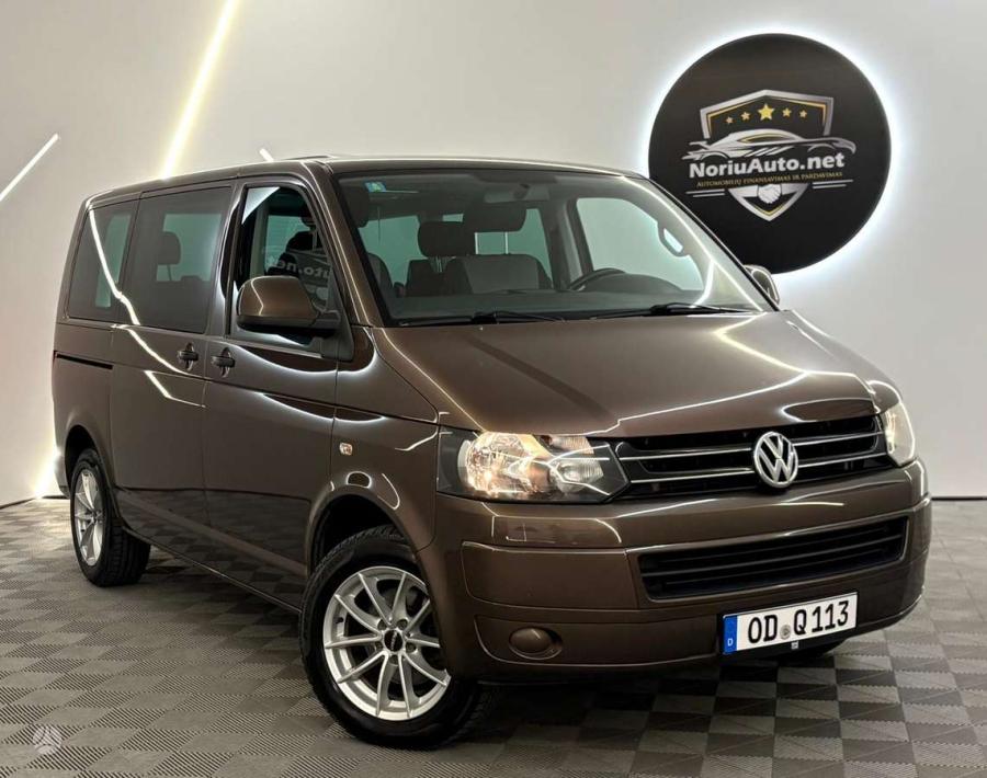 Brūns Volkswagen Multivan 2011 Marijampole, ar dzinēja tilpumu 1.97 L un nobraukumu 221 tūkst. km par 14999 €, foto 1 vietnē AUTOMOTO.COM.LV