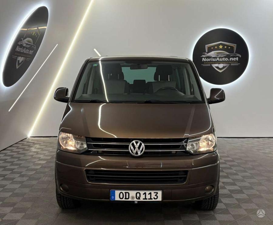 Brūns Volkswagen Multivan 2011 Marijampole, ar dzinēja tilpumu 1.97 L un nobraukumu 221 tūkst. km par 14999 €, foto 7 vietnē AUTOMOTO.COM.LV