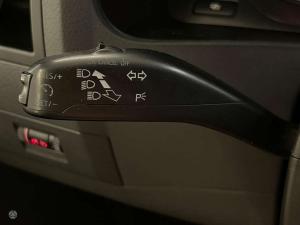 Brūns Volkswagen Multivan 2011 Marijampole, ar dzinēja tilpumu 1.97 L un nobraukumu 221 tūkst. km par 14999 €, foto 12 vietnē AUTOMOTO.COM.LV