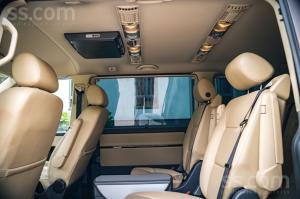 Brown Volkswagen Multivan 2013 in Riga, with an engine capacity of 2.00 L and mileage of 150 thousand km for 21990 €, photo 10 on AUTOMOTO.COM.LV