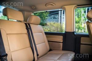 Brown Volkswagen Multivan 2013 in Riga, with an engine capacity of 2.00 L and mileage of 150 thousand km for 21990 €, photo 17 on AUTOMOTO.COM.LV