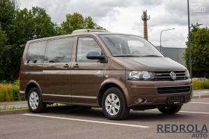Brown Volkswagen Multivan 2013 in Kaunas, with an engine capacity of 2.00 L and mileage of 237 thousand km for 14300 €, photo 4 on AUTOMOTO.COM.LV