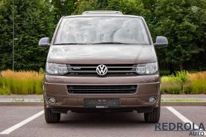 Brown Volkswagen Multivan 2013 in Kaunas, with an engine capacity of 1.97 L and mileage of 237 thousand km for 14300 €, photo 3 on AUTOMOTO.COM.LV
