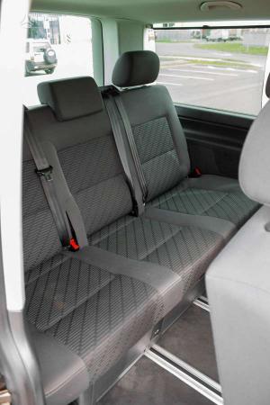 Brown Volkswagen Multivan 2013 in Kaunas, with an engine capacity of 1.97 L and mileage of 237 thousand km for 14300 €, photo 14 on AUTOMOTO.COM.LV
