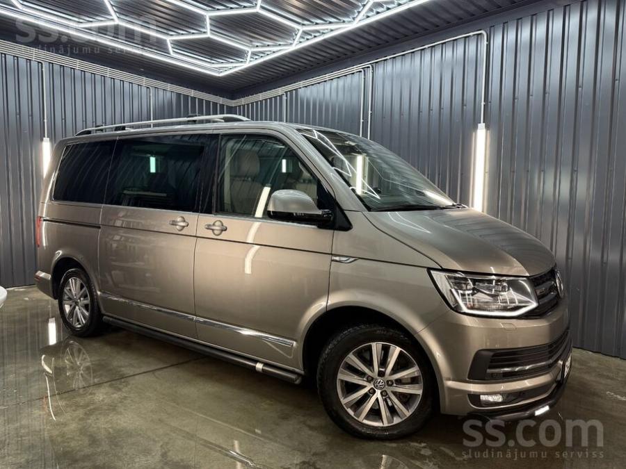 Brown Volkswagen Multivan 2015 in Valka, with an engine capacity of 2.00 L and mileage of 226 thousand km for 26999 €, photo 7 on AUTOMOTO.COM.LV