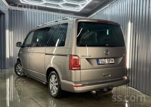 Brown Volkswagen Multivan 2015 in Valka, with an engine capacity of 2.00 L and mileage of 226 thousand km for 26999 €, photo 12 on AUTOMOTO.COM.LV