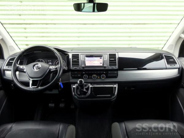 Brūns Volkswagen Multivan 2015 Rīga, ar dzinēja tilpumu 2.00 L un nobraukumu 309 tūkst. km par 17900 €, foto 5 vietnē AUTOMOTO.COM.LV