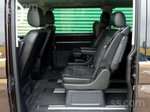 Brūns Volkswagen Multivan 2015 Rīga, ar dzinēja tilpumu 2.00 L un nobraukumu 309 tūkst. km par 17900 €, foto 8 vietnē AUTOMOTO.COM.LV