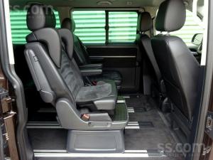 Brūns Volkswagen Multivan 2015 Rīga, ar dzinēja tilpumu 2.00 L un nobraukumu 309 tūkst. km par 17900 €, foto 10 vietnē AUTOMOTO.COM.LV