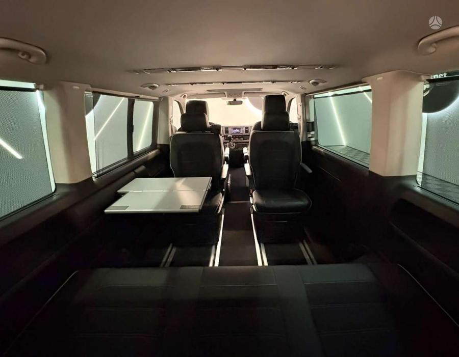 Brūns Volkswagen Multivan 2016 Marijampole, ar dzinēja tilpumu 1.97 L un nobraukumu 194 tūkst. km par 23999 €, foto 5 vietnē AUTOMOTO.COM.LV