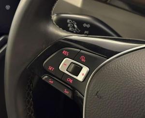 Brūns Volkswagen Multivan 2016 Marijampole, ar dzinēja tilpumu 1.97 L un nobraukumu 194 tūkst. km par 23999 €, foto 13 vietnē AUTOMOTO.COM.LV