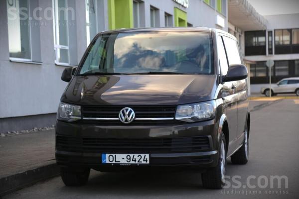 Brown Volkswagen Multivan 2017 in Riga, with an engine capacity of 2.00 L and mileage of 156 thousand km for 23995 €, photo 1 on AUTOMOTO.COM.LV