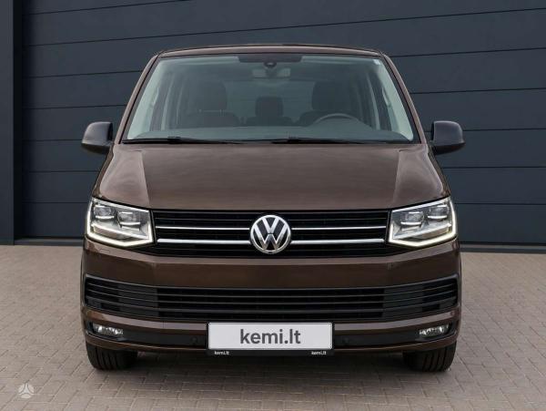 Brown Volkswagen Multivan 2018 in Vilnius, with an engine capacity of 1.97 L and mileage of 191 thousand km for 23990 €, photo 4 on AUTOMOTO.COM.LV
