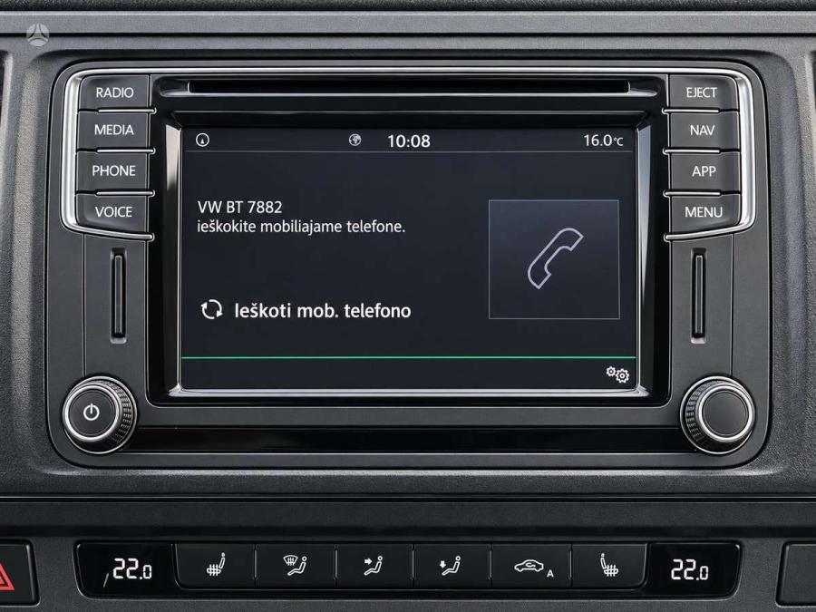 Brown Volkswagen Multivan 2018 in Vilnius, with an engine capacity of 1.97 L and mileage of 191 thousand km for 23990 €, photo 15 on AUTOMOTO.COM.LV