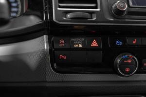 Brūns Volkswagen Multivan 2019 Viļņa, ar dzinēja tilpumu 2.00 L un nobraukumu 131 tūkst. km par 32150 €, foto 20 vietnē AUTOMOTO.COM.LV