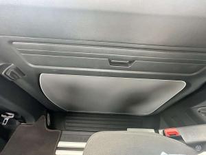 Brown Volkswagen Multivan 2021 in Siauliai, with an engine capacity of 1.97 L and mileage of 91 thousand km for 34900 €, photo 8 on AUTOMOTO.COM.LV