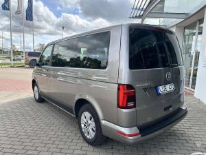 Brown Volkswagen Multivan 2021 in Siauliai, with an engine capacity of 1.97 L and mileage of 91 thousand km for 34900 €, photo 15 on AUTOMOTO.COM.LV