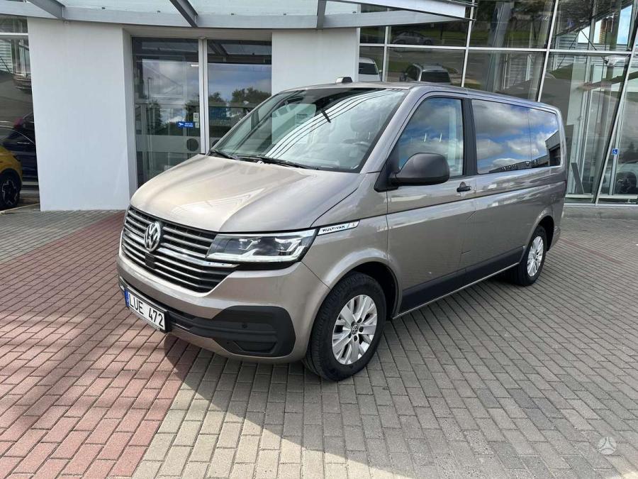 Brown Volkswagen Multivan 2021 in Siauliai, with an engine capacity of 1.97 L and mileage of 91 thousand km for 34900 €, photo 17 on AUTOMOTO.COM.LV