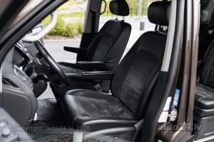 Brown Volkswagen Multivan 2016 in Tallinn, with an engine capacity of 2.00 L and mileage of 206 thousand km for 18790 €, photo 11 on AUTOMOTO.COM.LV