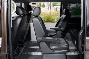 Brown Volkswagen Multivan 2016 in Tallinn, with an engine capacity of 2.00 L and mileage of 206 thousand km for 18790 €, photo 16 on AUTOMOTO.COM.LV