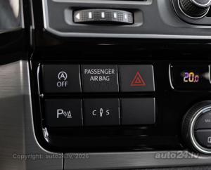 Brown Volkswagen Multivan 2016 in Tallinn, with an engine capacity of 2.00 L and mileage of 206 thousand km for 18790 €, photo 24 on AUTOMOTO.COM.LV