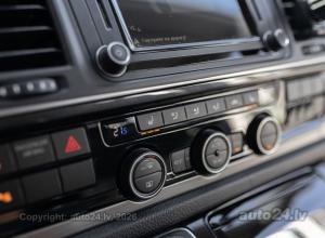 Brūns Volkswagen Multivan 2017 Tallina, ar dzinēja tilpumu 2.00 L un nobraukumu 115 tūkst. km par 37999 €, foto 17 vietnē AUTOMOTO.COM.LV