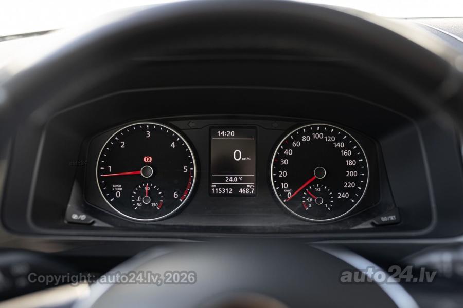 Brūns Volkswagen Multivan 2017 Tallina, ar dzinēja tilpumu 2.00 L un nobraukumu 115 tūkst. km par 37999 €, foto 19 vietnē AUTOMOTO.COM.LV
