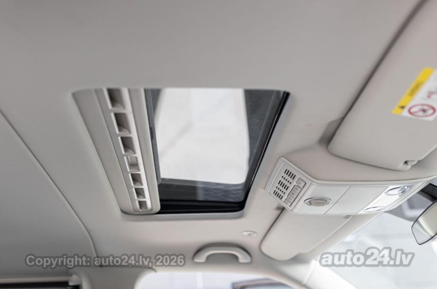 Brūns Volkswagen Multivan 2017 Tallina, ar dzinēja tilpumu 2.00 L un nobraukumu 115 tūkst. km par 37999 €, foto 23 vietnē AUTOMOTO.COM.LV