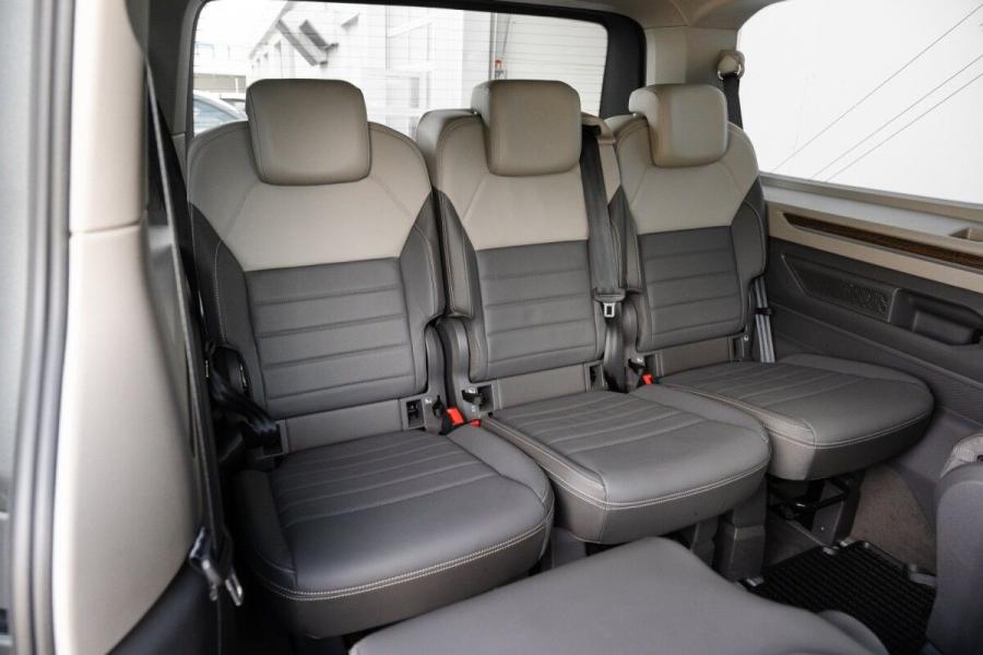 Volkswagen Multivan 2025 in Riga, with an engine capacity of 2.00 L and mileage of 20 thousand km for 59900 €, photo 9 on AUTOMOTO.COM.LV