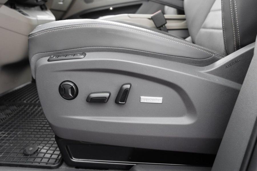 Volkswagen Multivan 2025 in Riga, with an engine capacity of 2.00 L and mileage of 20 thousand km for 59900 €, photo 17 on AUTOMOTO.COM.LV