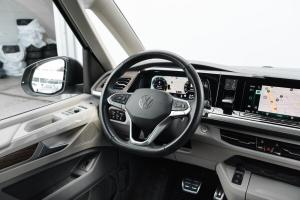 Volkswagen Multivan 2025 in Riga, with an engine capacity of 2.00 L and mileage of 20 thousand km for 59900 €, photo 39 on AUTOMOTO.COM.LV