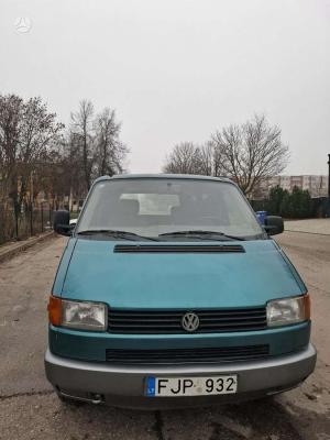 Zaļš Volkswagen Multivan 1994 Klaipėda, ar dzinēja tilpumu 1.90 L un nobraukumu 512 tūkst. km par 2250 €, foto 2 vietnē AUTOMOTO.COM.LV