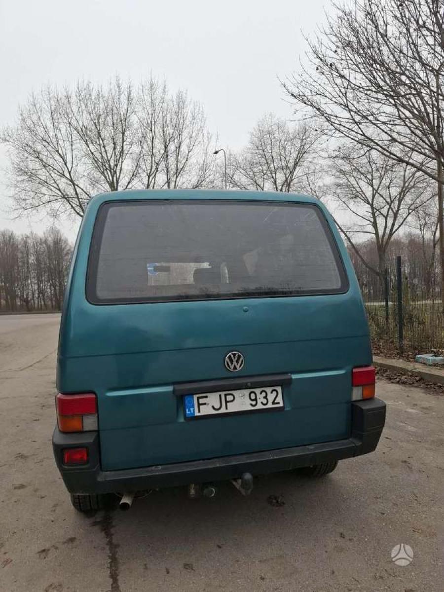 Zaļš Volkswagen Multivan 1994 Klaipėda, ar dzinēja tilpumu 1.90 L un nobraukumu 512 tūkst. km par 2250 €, foto 5 vietnē AUTOMOTO.COM.LV