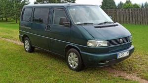 Green Volkswagen Multivan 1996 in Pakruojis, with an engine capacity of 2.50 L and mileage of 590 thousand km for 2900 €, photo 9 on AUTOMOTO.COM.LV