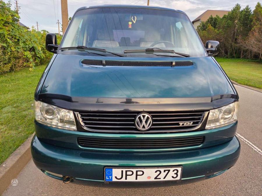 Zaļš Volkswagen Multivan 1996 Mažeikiai, ar dzinēja tilpumu 2.50 L un nobraukumu 234 tūkst. km par 4444 €, foto 3 vietnē AUTOMOTO.COM.LV