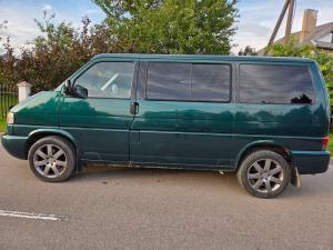 Zaļš Volkswagen Multivan 1996 Mažeikiai, ar dzinēja tilpumu 2.50 L un nobraukumu 234 tūkst. km par 4444 €, foto 4 vietnē AUTOMOTO.COM.LV