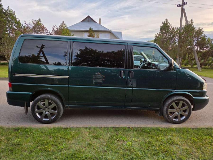 Zaļš Volkswagen Multivan 1996 Mažeikiai, ar dzinēja tilpumu 2.50 L un nobraukumu 234 tūkst. km par 4444 €, foto 6 vietnē AUTOMOTO.COM.LV