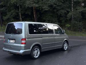 Zaļš Volkswagen Multivan 2004 Viļņa, ar dzinēja tilpumu 1.90 L un nobraukumu 454 tūkst. km par 6750 €, foto 6 vietnē AUTOMOTO.COM.LV