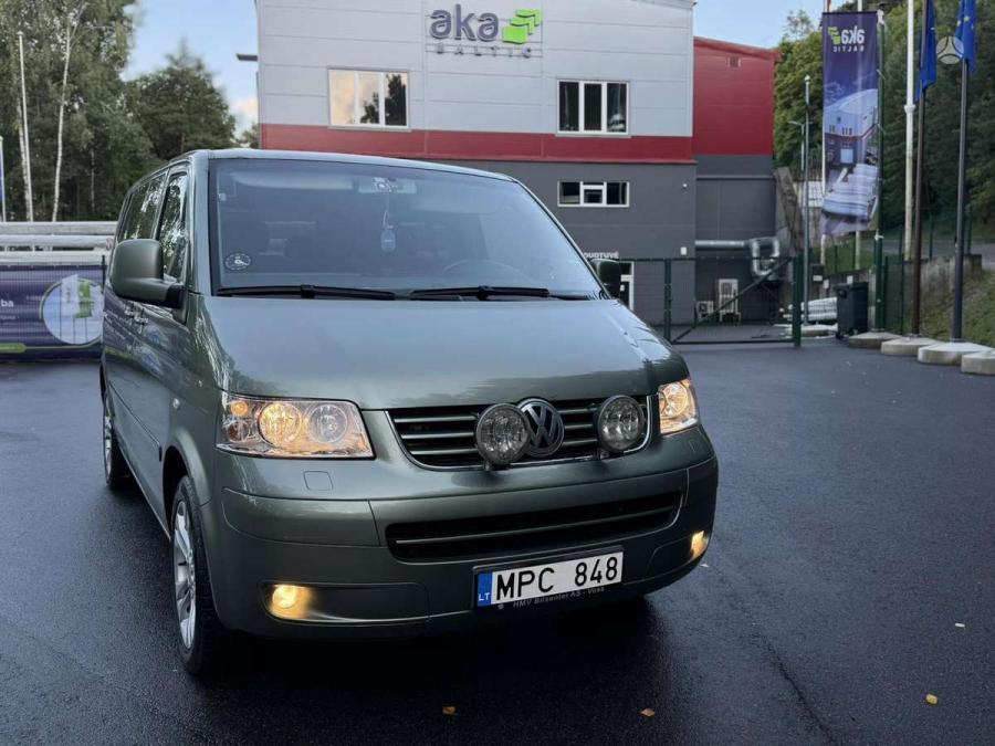 Zaļš Volkswagen Multivan 2004 Viļņa, ar dzinēja tilpumu 1.90 L un nobraukumu 454 tūkst. km par 6750 €, foto 7 vietnē AUTOMOTO.COM.LV