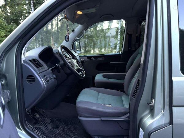 Green Volkswagen Multivan 2004 in Vilnius, with an engine capacity of 1.90 L and mileage of 454 thousand km for 6750 €, photo 10 on AUTOMOTO.COM.LV