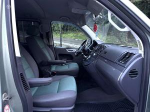 Zaļš Volkswagen Multivan 2004 Viļņa, ar dzinēja tilpumu 1.90 L un nobraukumu 454 tūkst. km par 6750 €, foto 11 vietnē AUTOMOTO.COM.LV