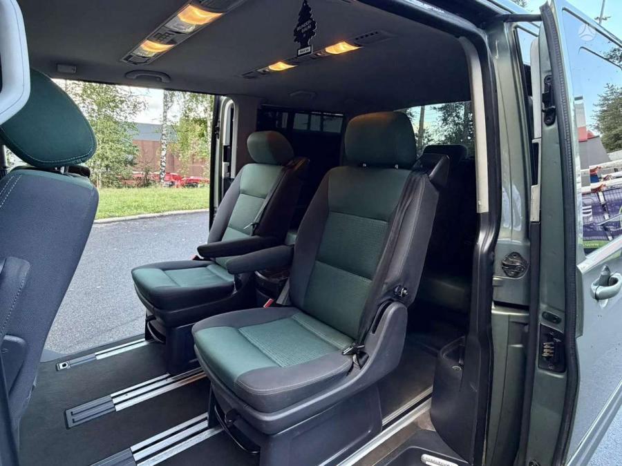 Zaļš Volkswagen Multivan 2004 Viļņa, ar dzinēja tilpumu 1.90 L un nobraukumu 454 tūkst. km par 6750 €, foto 16 vietnē AUTOMOTO.COM.LV