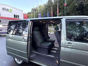 Zaļš Volkswagen Multivan 2004 Viļņa, ar dzinēja tilpumu 1.90 L un nobraukumu 454 tūkst. km par 6750 €, foto 17 vietnē AUTOMOTO.COM.LV