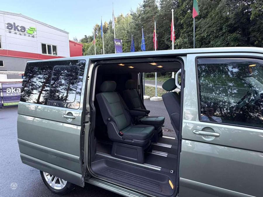 Zaļš Volkswagen Multivan 2004 Viļņa, ar dzinēja tilpumu 1.90 L un nobraukumu 454 tūkst. km par 6750 €, foto 17 vietnē AUTOMOTO.COM.LV