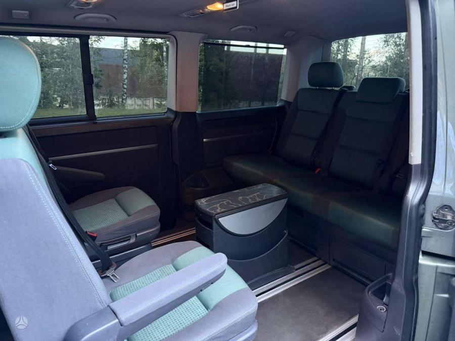 Zaļš Volkswagen Multivan 2004 Viļņa, ar dzinēja tilpumu 1.90 L un nobraukumu 454 tūkst. km par 6750 €, foto 18 vietnē AUTOMOTO.COM.LV
