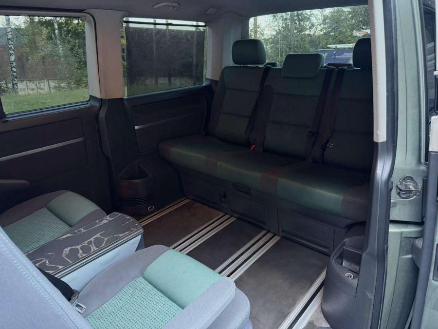 Zaļš Volkswagen Multivan 2004 Viļņa, ar dzinēja tilpumu 1.90 L un nobraukumu 454 tūkst. km par 6750 €, foto 20 vietnē AUTOMOTO.COM.LV