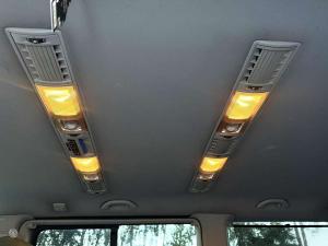 Zaļš Volkswagen Multivan 2004 Viļņa, ar dzinēja tilpumu 1.90 L un nobraukumu 454 tūkst. km par 6750 €, foto 22 vietnē AUTOMOTO.COM.LV